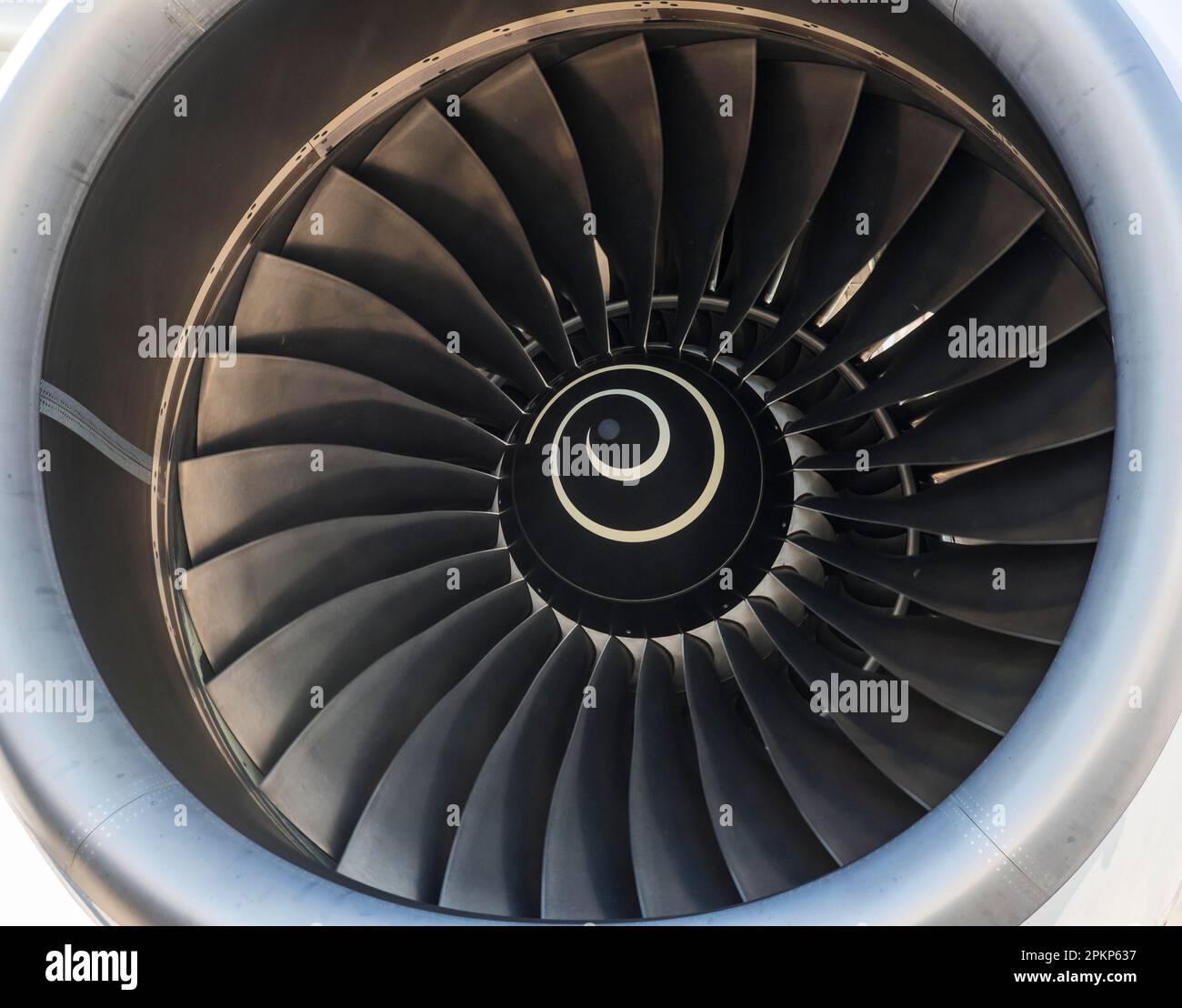 Airbus a340 engine hi-res stock photography and images - Alamy