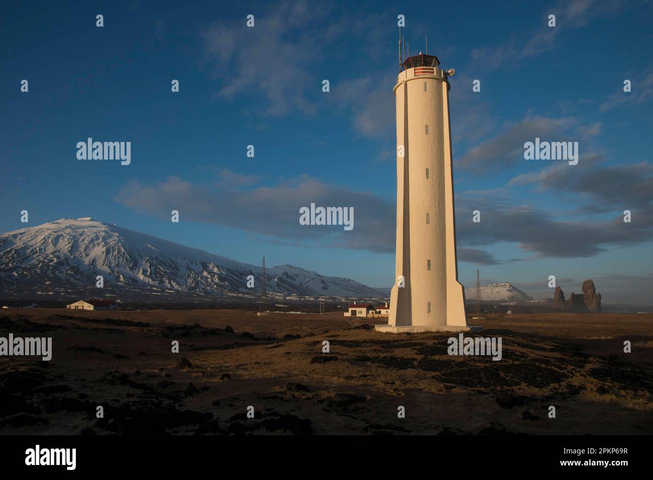 Malariff Lighthouse, Mt Snaeffelsjökull at the back, Snaefellsness ...