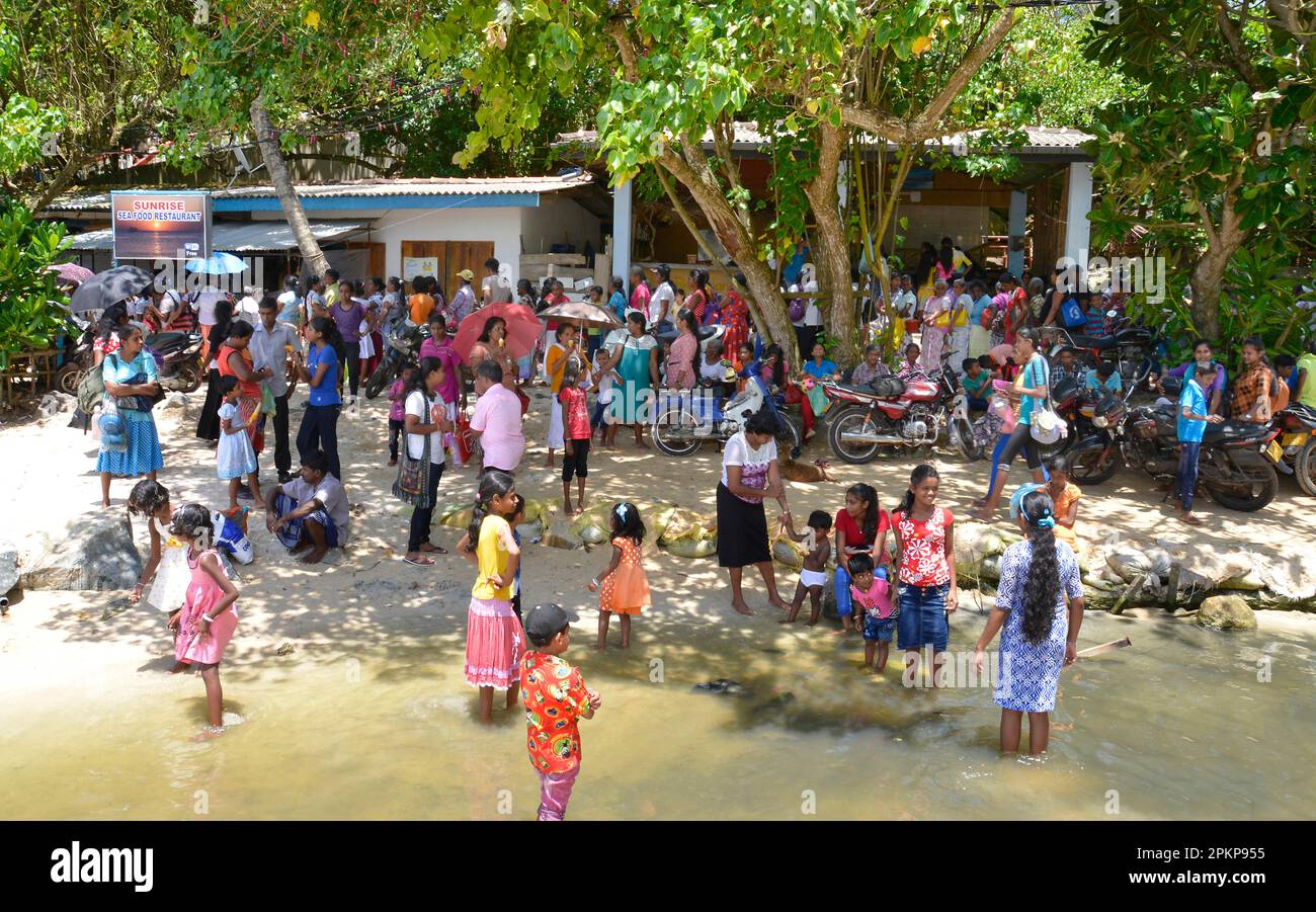 Queue in temple hi-res stock photography and images - Alamy