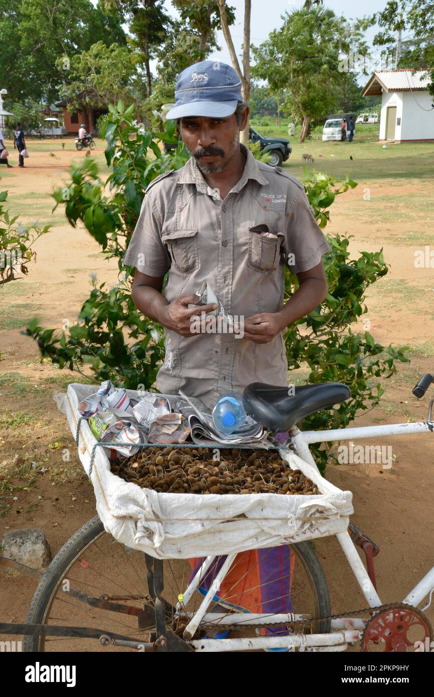 Siyambala hi-res stock photography and images - Alamy