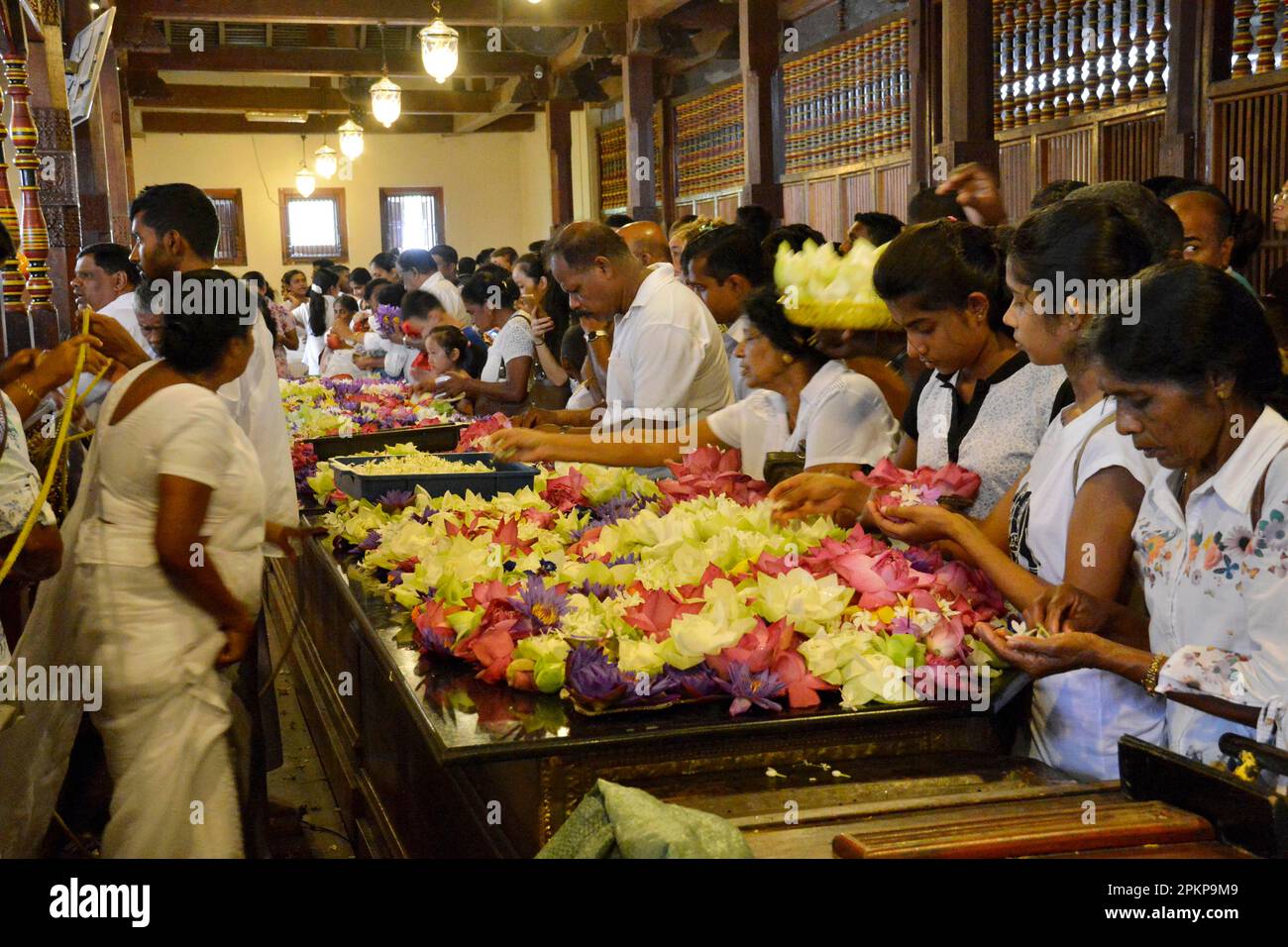 (Temple of the Sacred Tooth) Relic, Sri Dalada Maligawa, Kandy, Sri ...