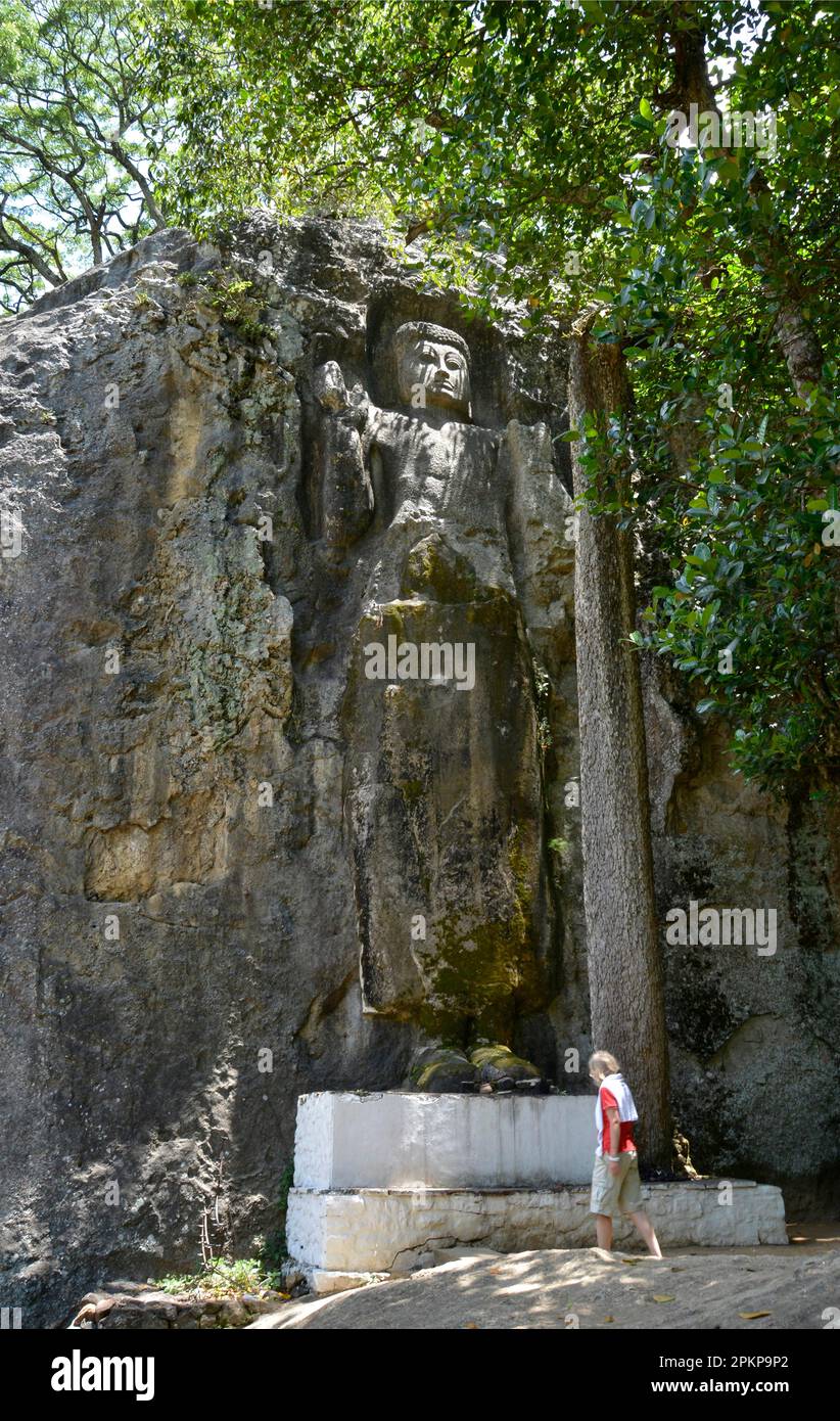 Buddha statue, Dowa Temple, Bandarawela, Sri Lanka, Asia Stock Photo ...