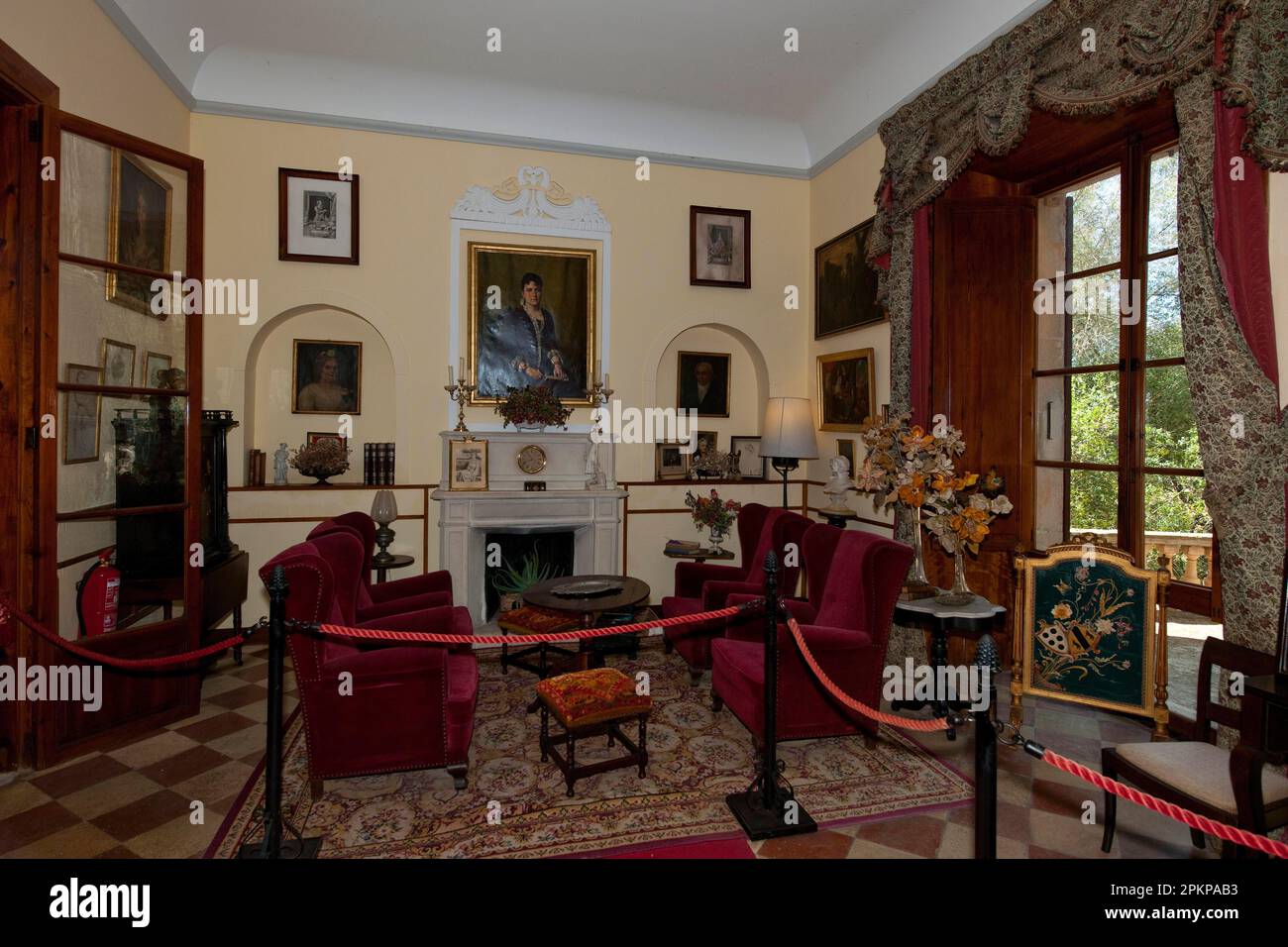 Finca Els Calderers, fireplace room, manor house, country house, estate ...
