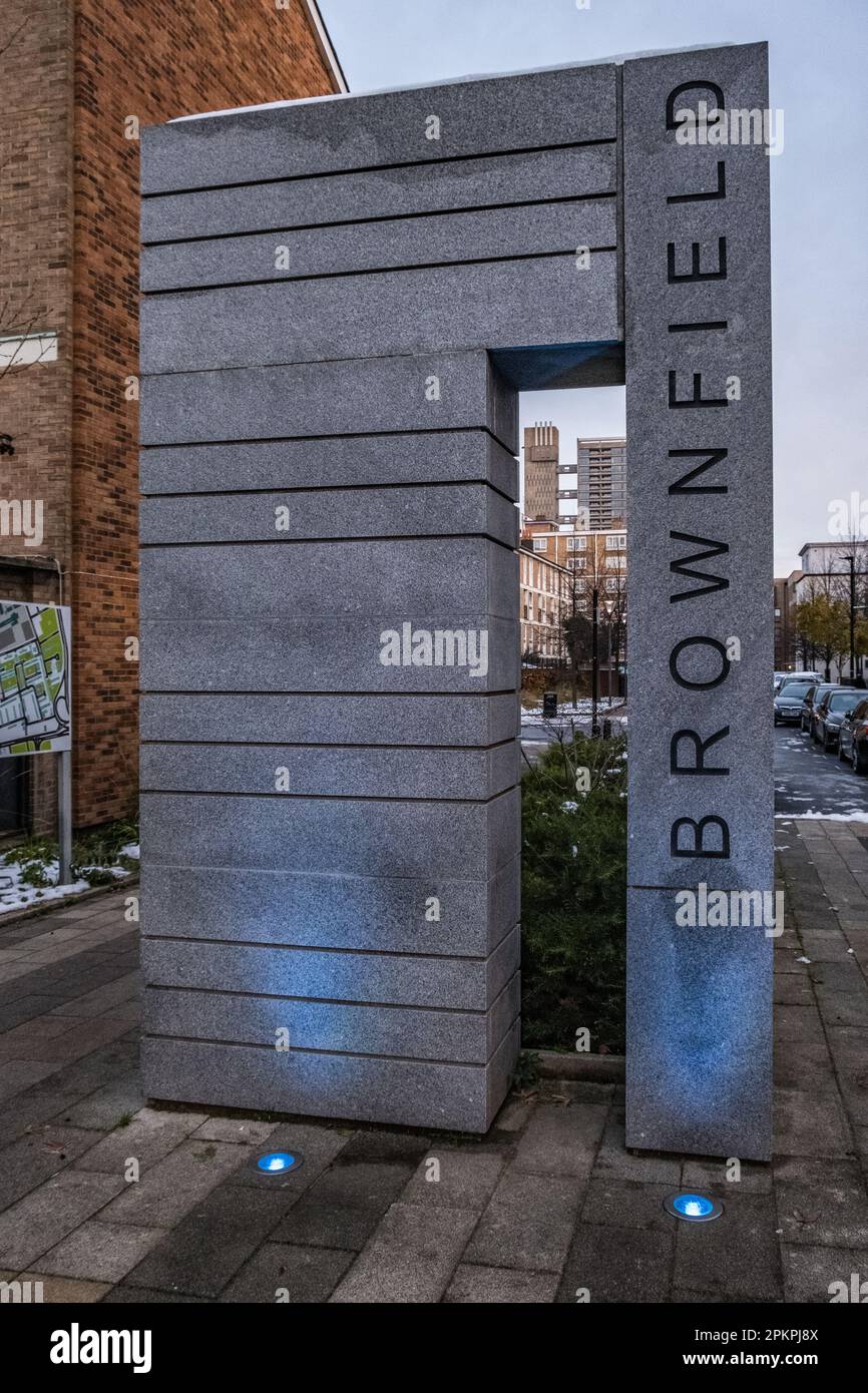 Brownfield Estate, 1960's social housing estate in Poplar, Tower ...