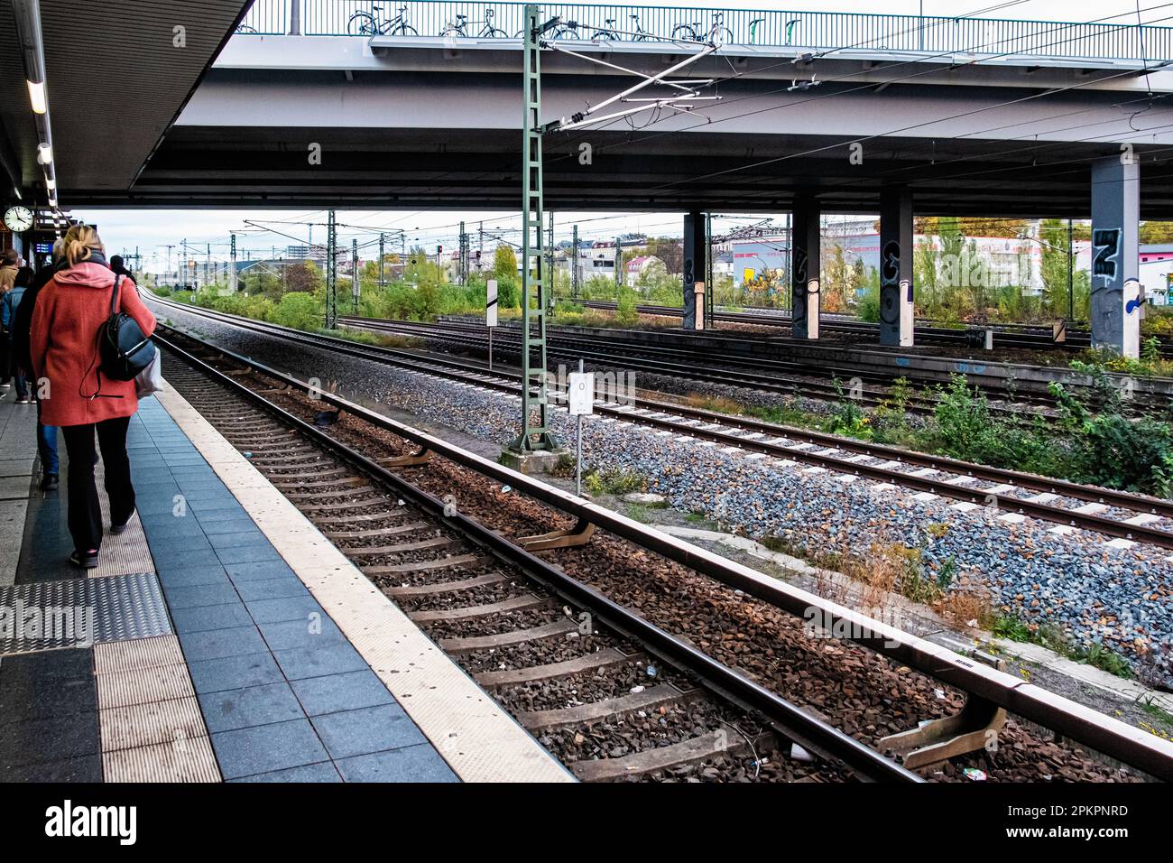 S Westhafen S-bahn railway station serves the S41 & S42 Ringbahn lines ...