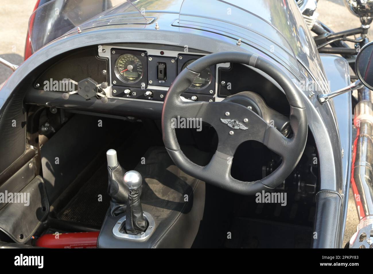 The interior of a Morgan 3 wheeler Stock Photo - Alamy