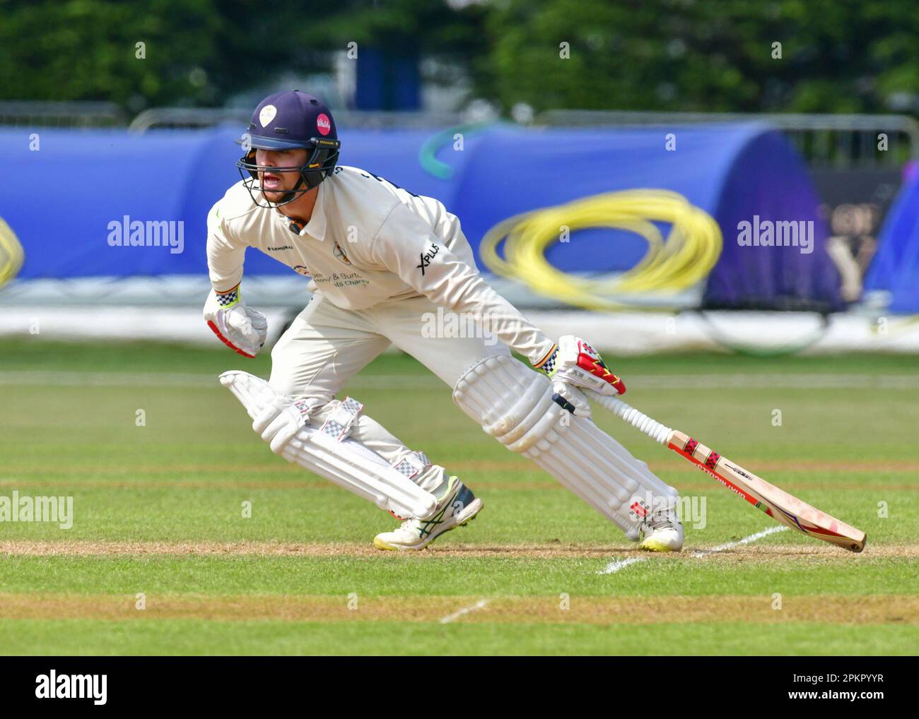 Pictured leus du plooy derbyshire ccc batting hi-res stock photography ...