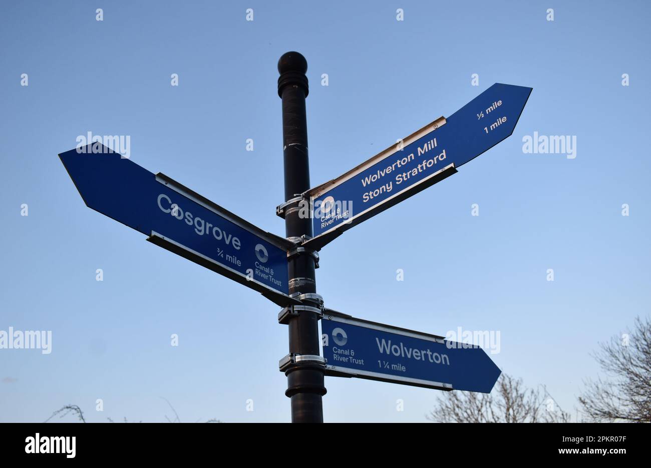 A Canal and River Trust signpost in Milton Keynes Stock Photo - Alamy
