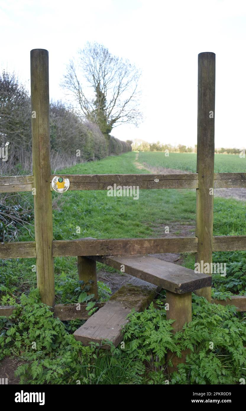 Stile with steps hi-res stock photography and images - Alamy