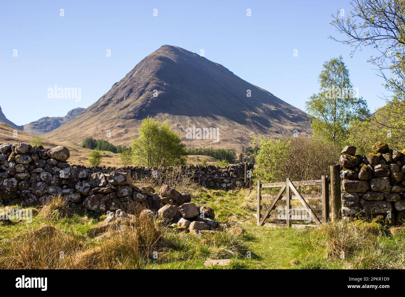 A wooden Gate at the start of the trail towards An Torr and Signal Rock ...