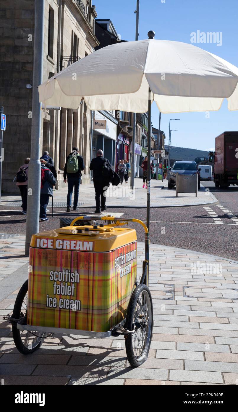 Scottish tablet icecream hi-res stock photography and images - Alamy