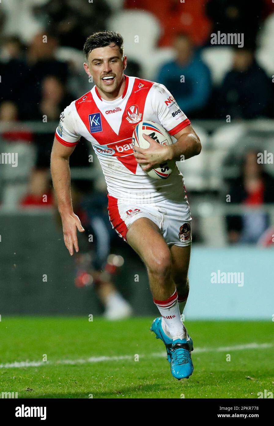 St Helens' Lewis Dodd in action during the Betfred Super League match ...