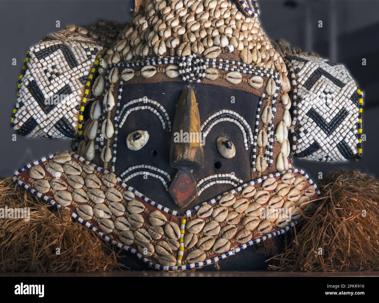 An tribal African and ancestral mask used at ceremonies Stock Photo - Alamy