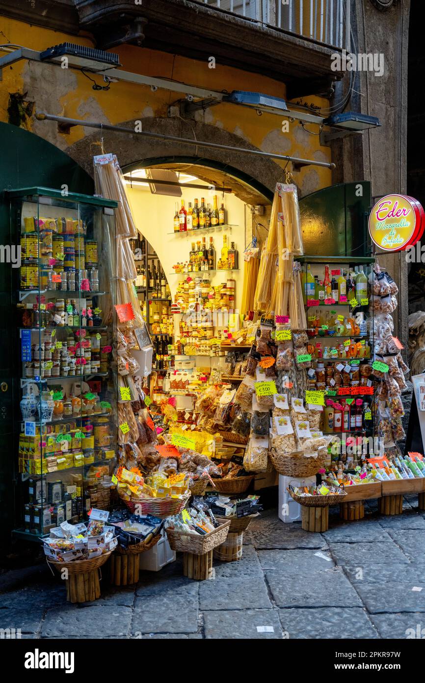 Via benedetto groce hi-res stock photography and images - Alamy