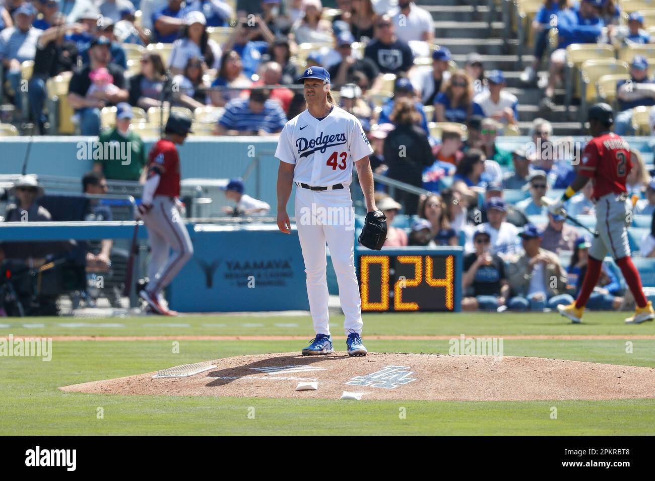 LOS ANGELES, CA - APRIL 02: Los Angeles Dodgers starting pitcher Noah ...