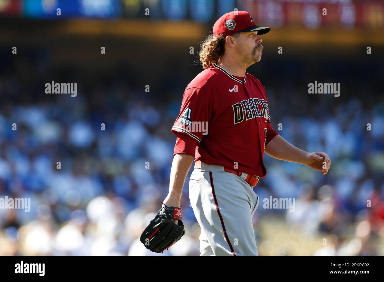 LOS ANGELES, CA - APRIL 02: Arizona Diamondbacks relief pitcher Andrew ...