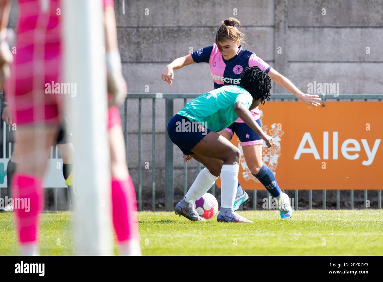 London, UK. 9th April, 2023. Mia Lockett (Dulwich Hamlet) in action ...