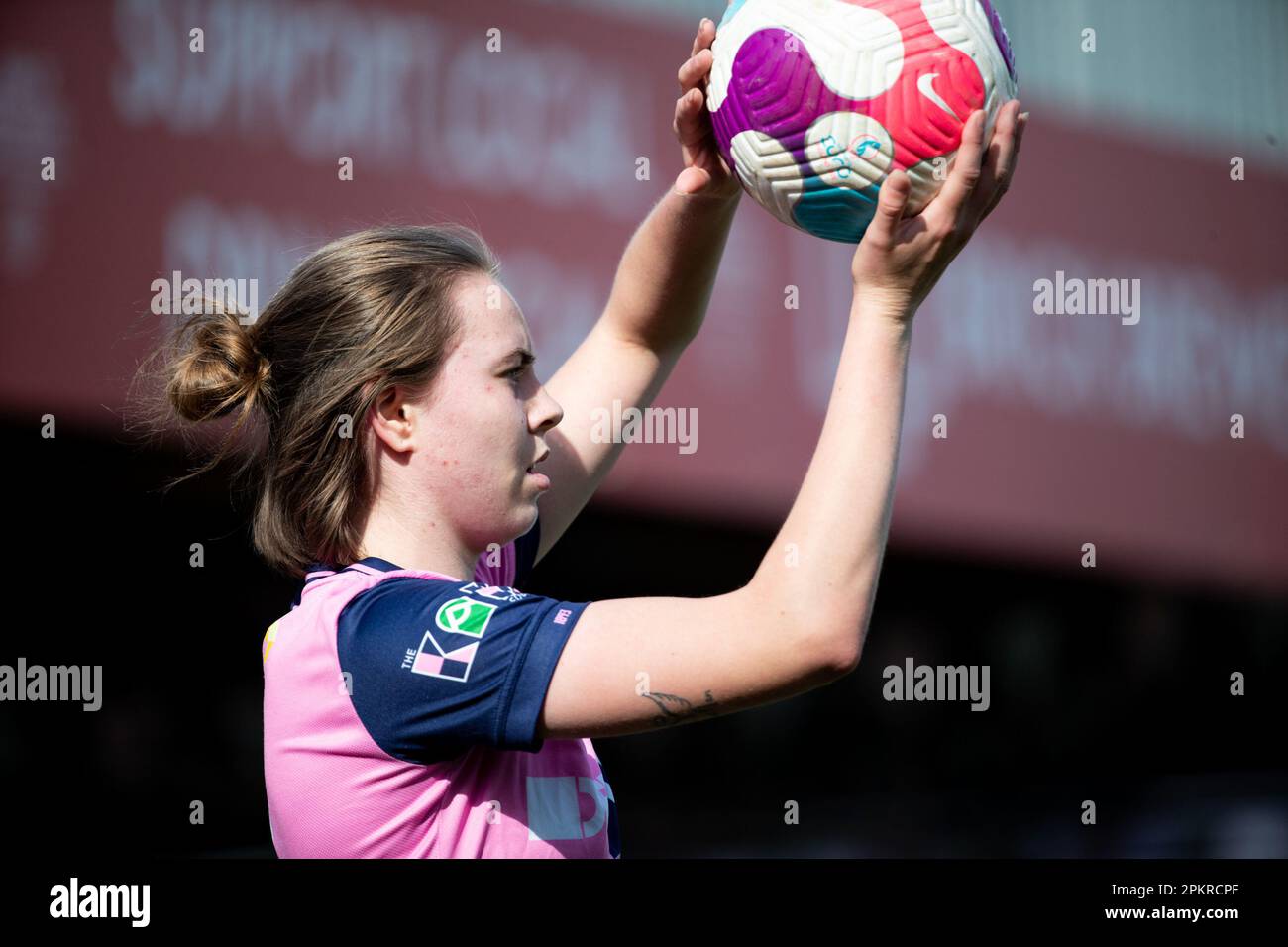 London, UK. 9th April, 2023. Madi Parsonson (Dulwich Hamlet) takes a ...