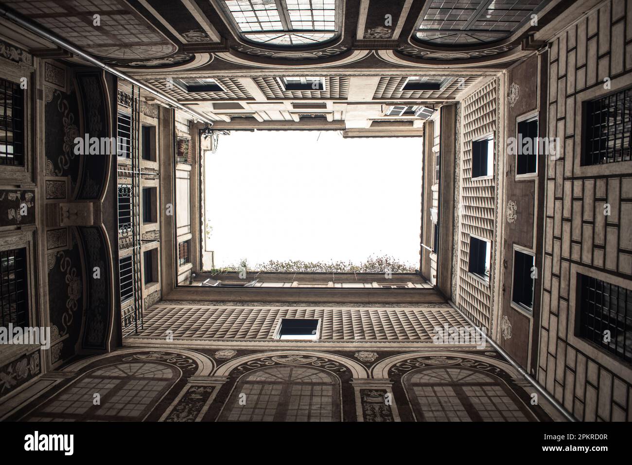 Office building courtyard in Rome near Teatro Marcello Stock Photo - Alamy