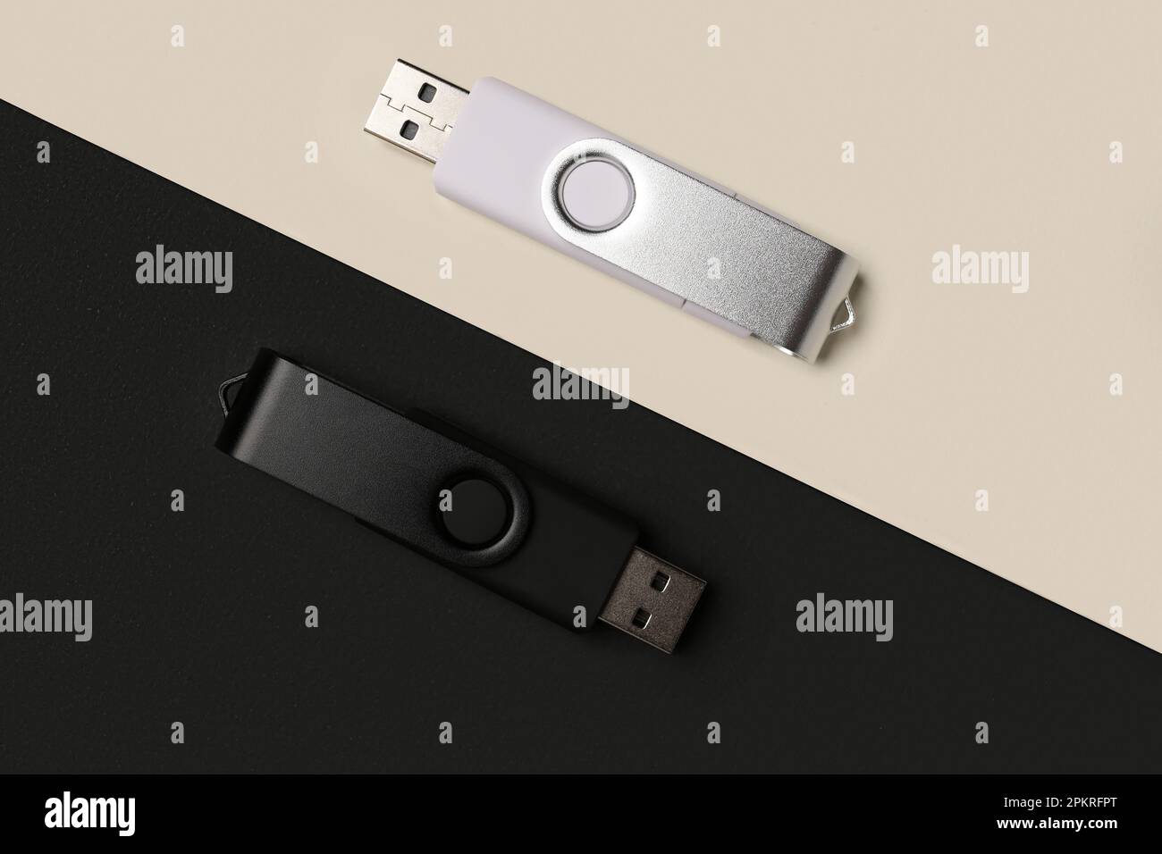 USB flash drives on black and white background Stock Photo - Alamy