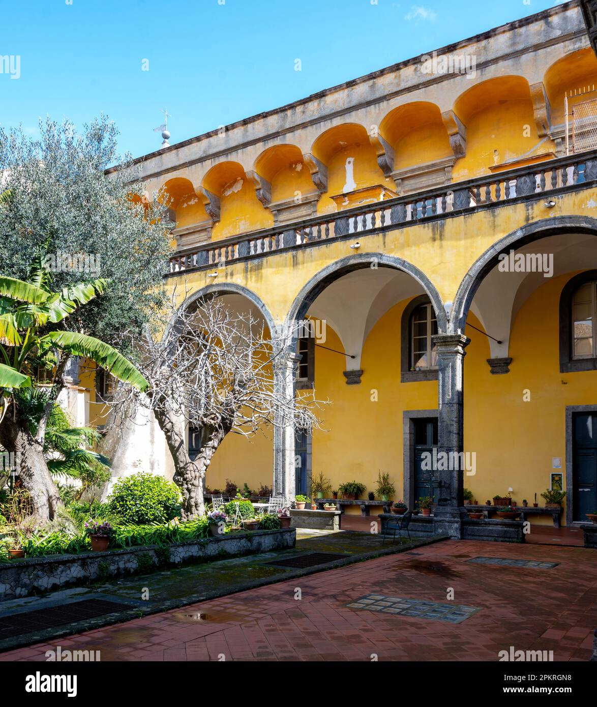 Italien, Neapel, Via S. Gregorio Armeno, Kloster San Gregorio Armeno ...