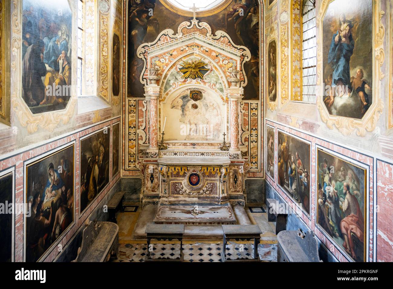 Italien, Neapel, Via S. Gregorio Armeno, Kloster San Gregorio Armeno ...