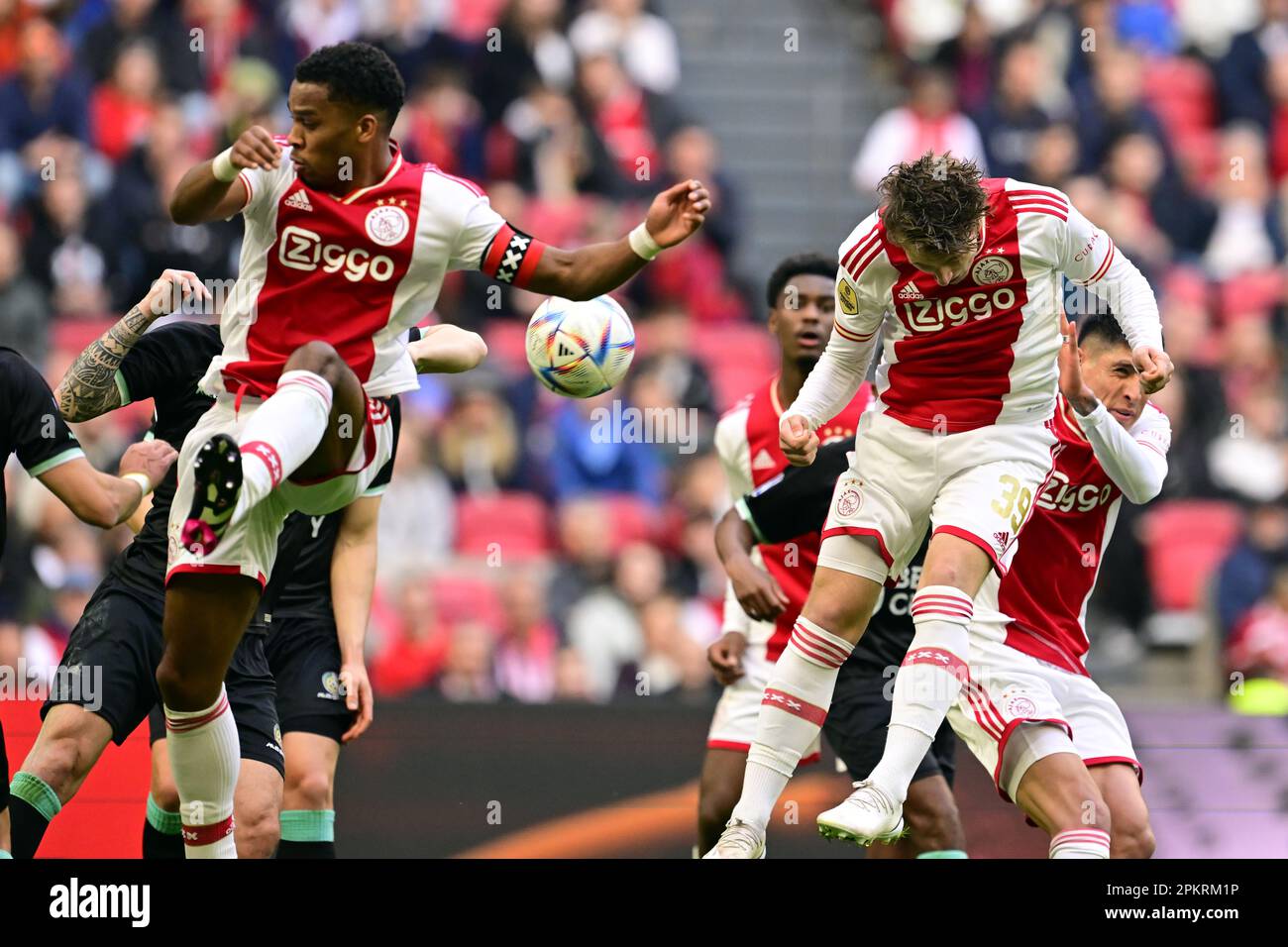 AMSTERDAM - (lr) Jurrien Timber of Ajax, Mika Godts of Ajax, Edson ...