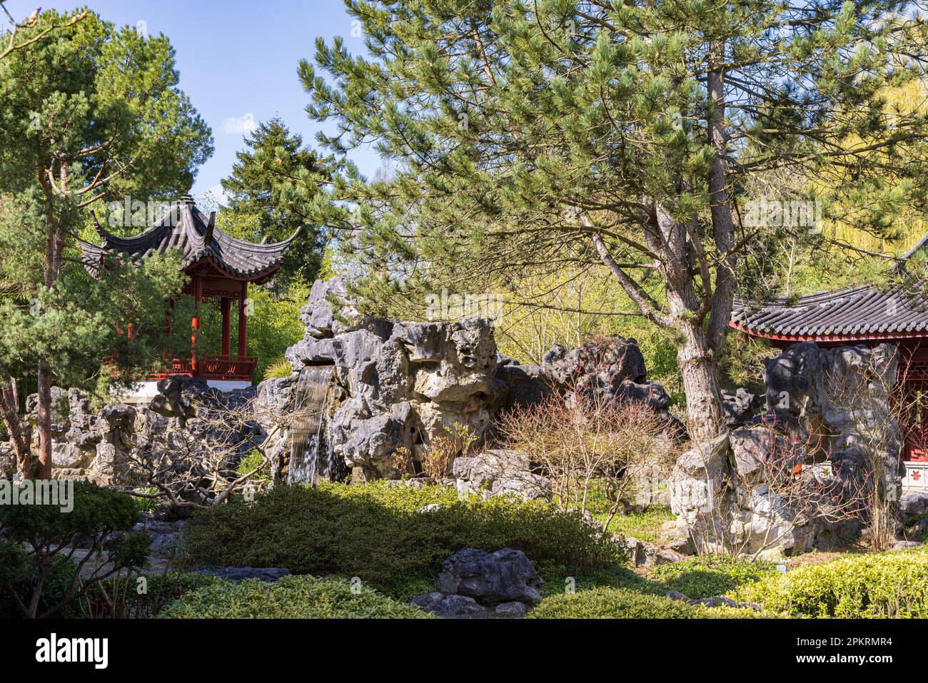 Ornamental chinese rock garden in hi-res stock photography and images ...