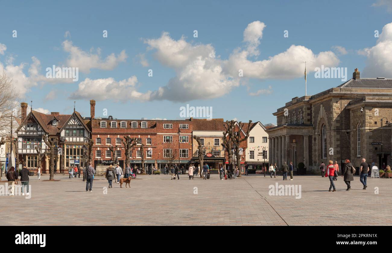 Salisbury, Wiltshire, England, UK. 2023. People walk on Market Place in ...