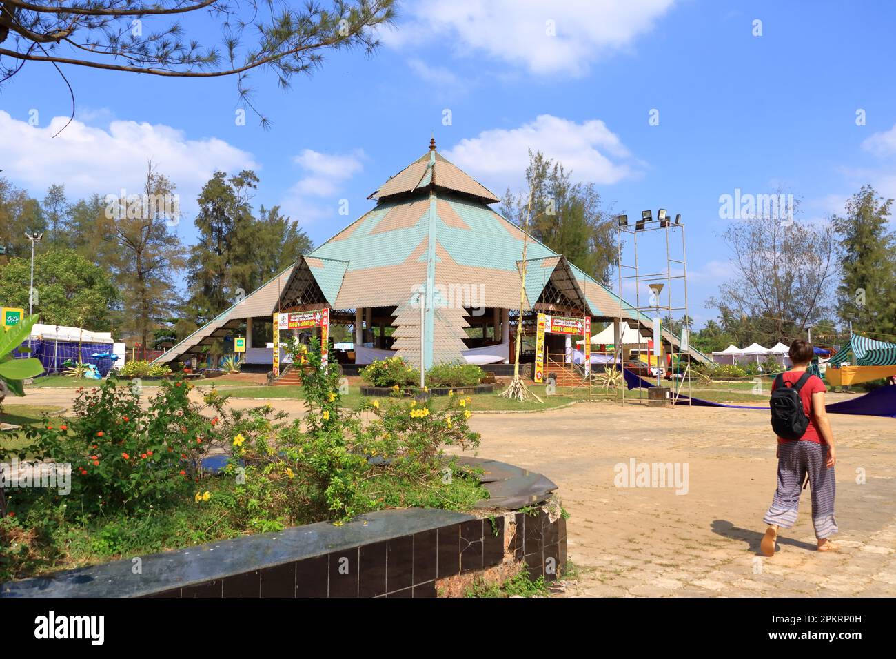 Dharmadam Beach park near kannur, kerala, india Stock Photo - Alamy