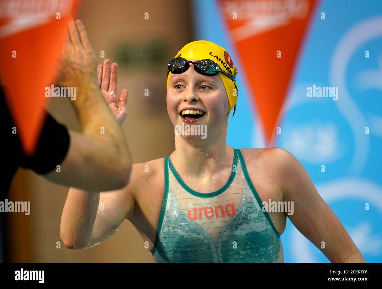 Amelie Blocksidge celebrates winning the Women's 1500m Freestyle Final ...