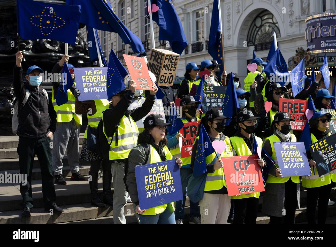 London, UK. 17th Apr, 2023. Supporters of the New Federal State of ...