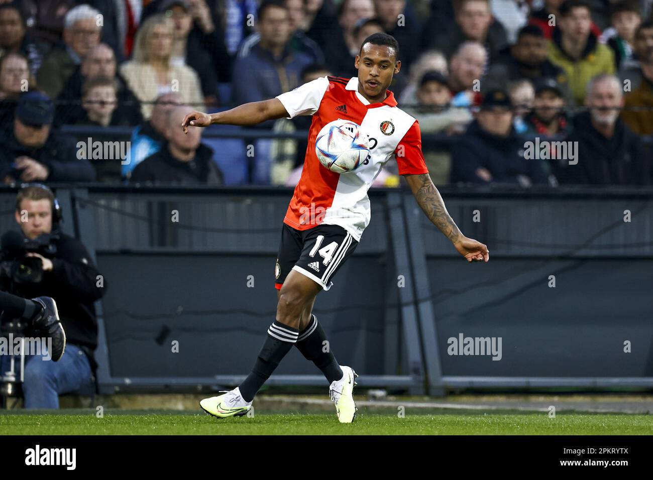 ROTTERDAM - Igor Paixao of Feyenoord during the Dutch premier league ...