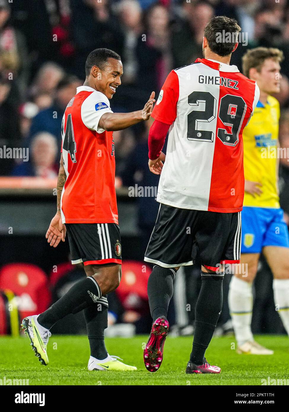 Rotterdam - Igor Paixao of Feyenoord celebrates the 2-0 during the ...