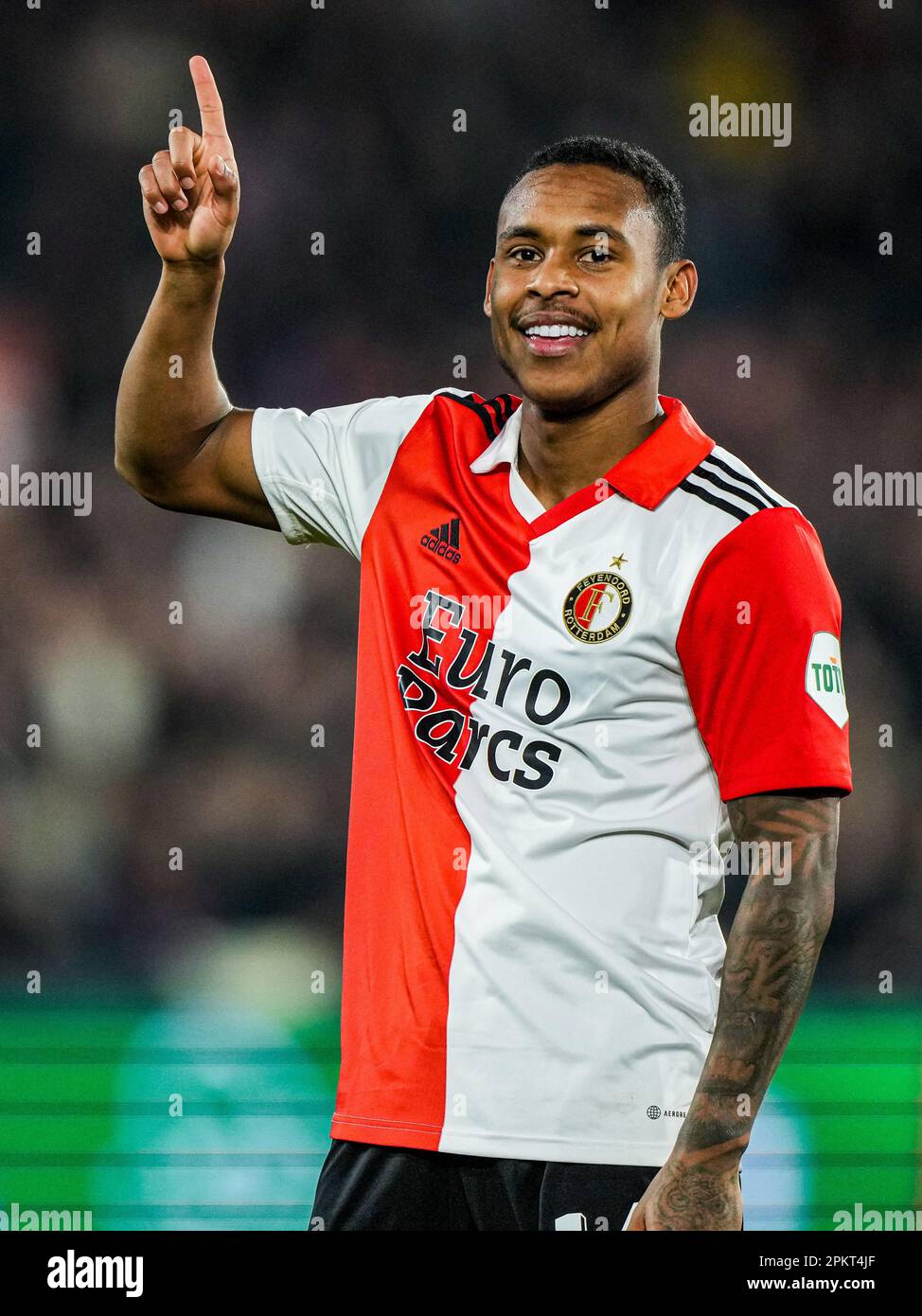 Rotterdam - Igor Paixao of Feyenoord celebrates the 4-0 during the ...