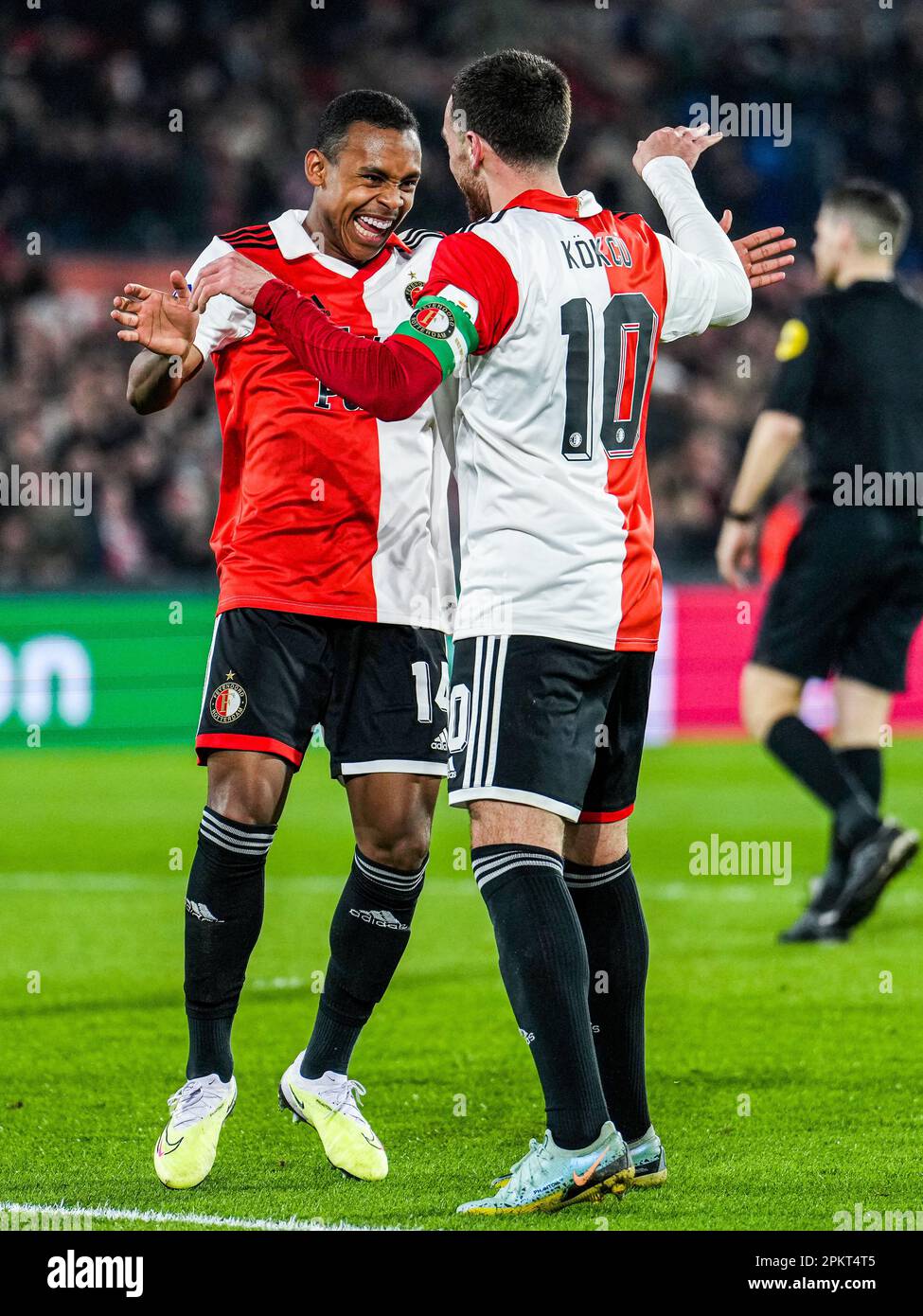 Rotterdam - Igor Paixao of Feyenoord celebrates the 4-0 during the ...