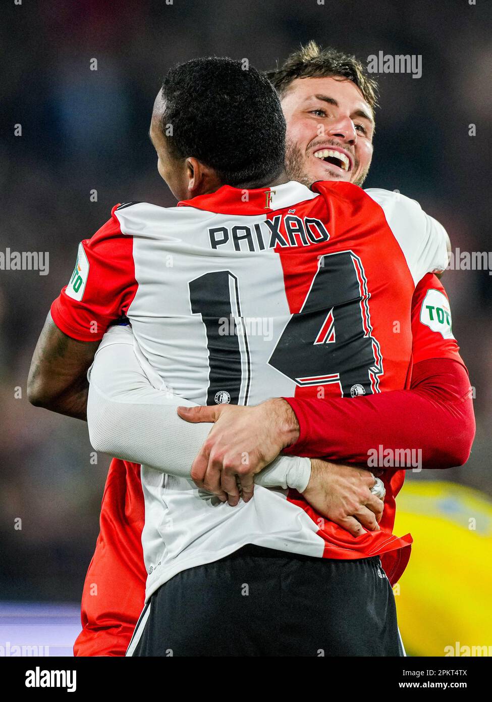 Rotterdam - Igor Paixao of Feyenoord celebrates the 4-0 during the ...