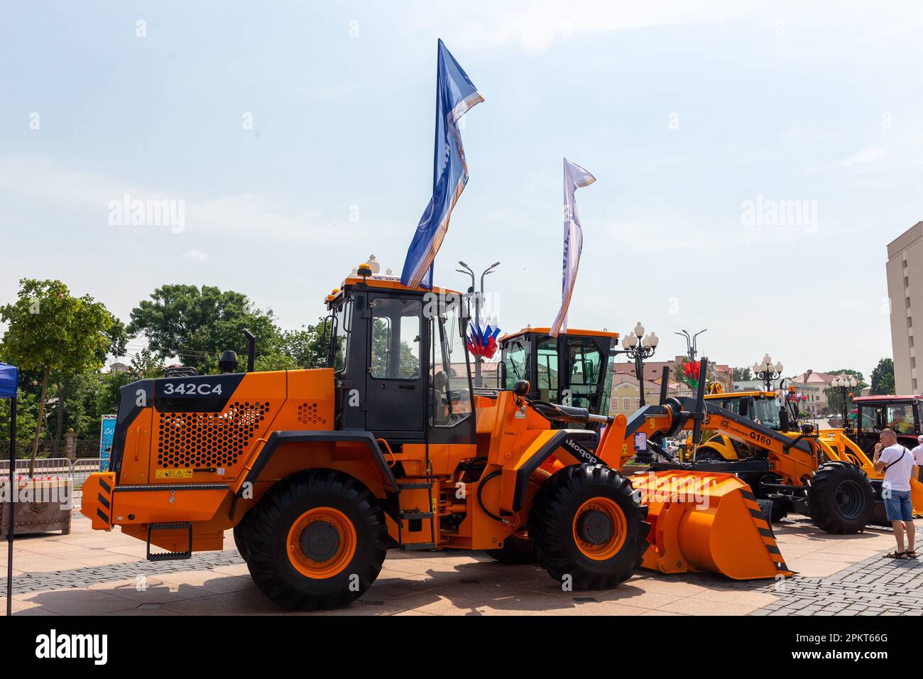 Wheeled loaders hi-res stock photography and images - Alamy