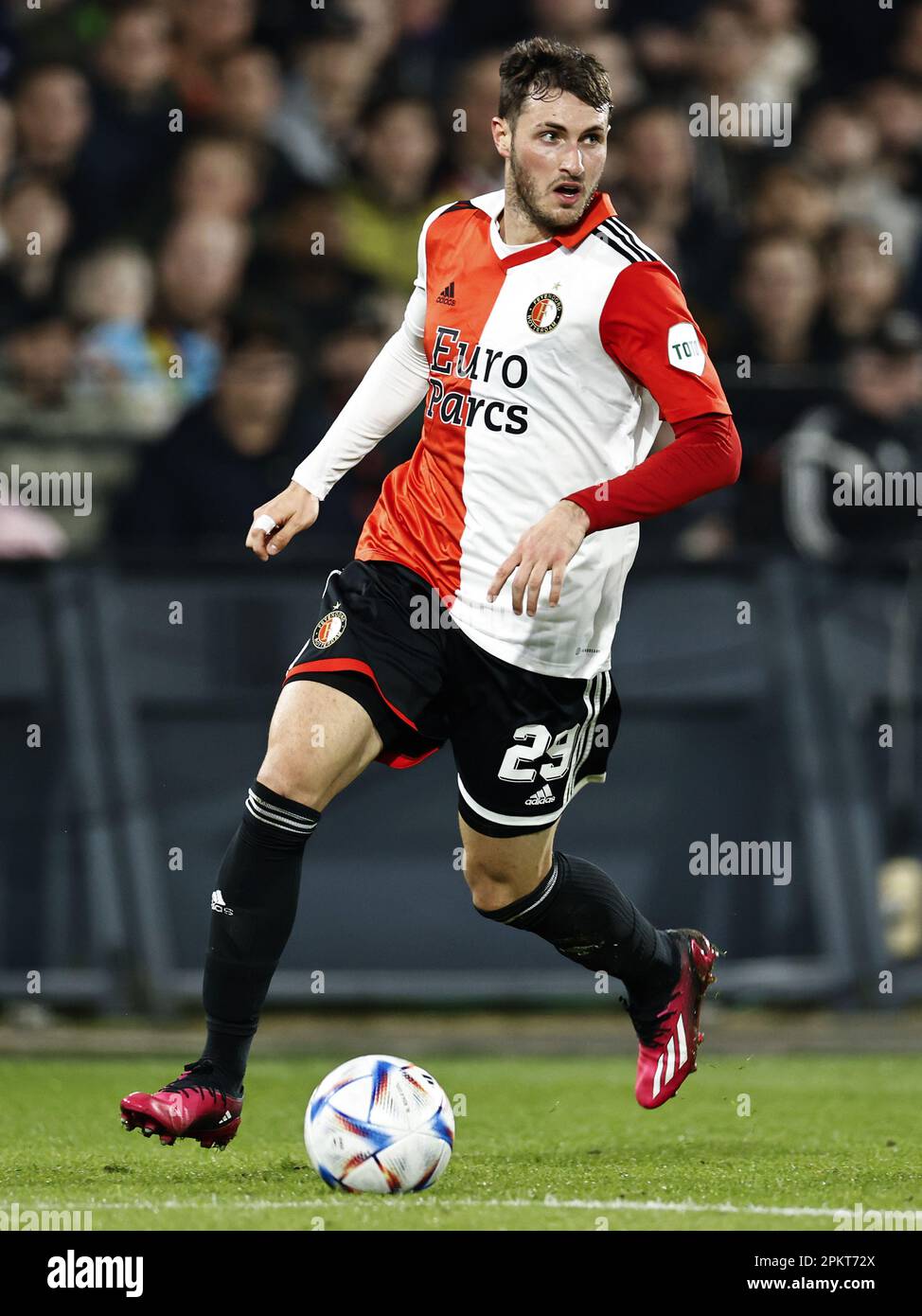 ROTTERDAM - Santiago Gimenez of Feyenoord during the Dutch premier ...