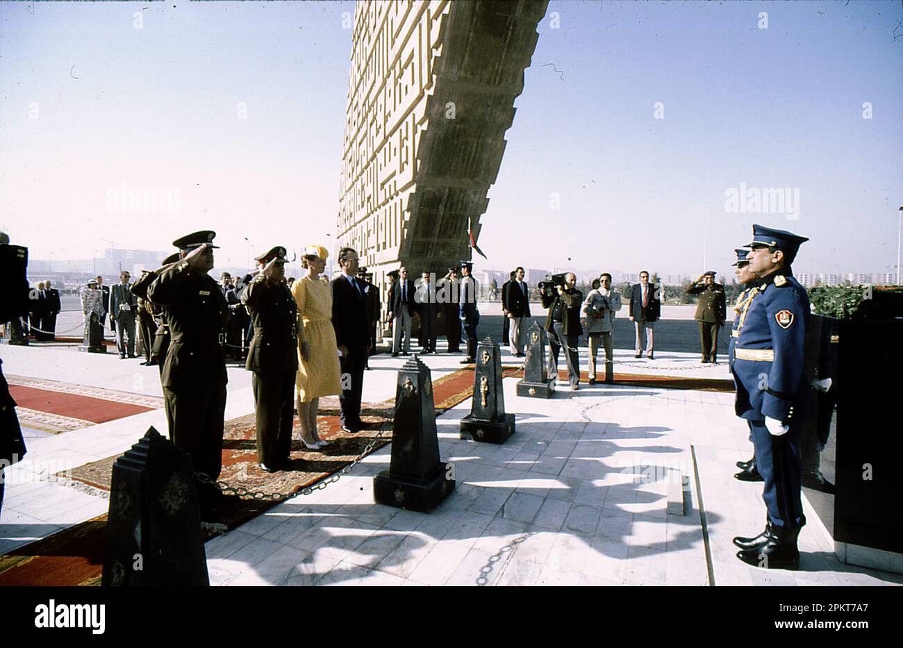 Cario/Egypt / february 1985 historical trip.H.M.The Queen II of Denmark ...
