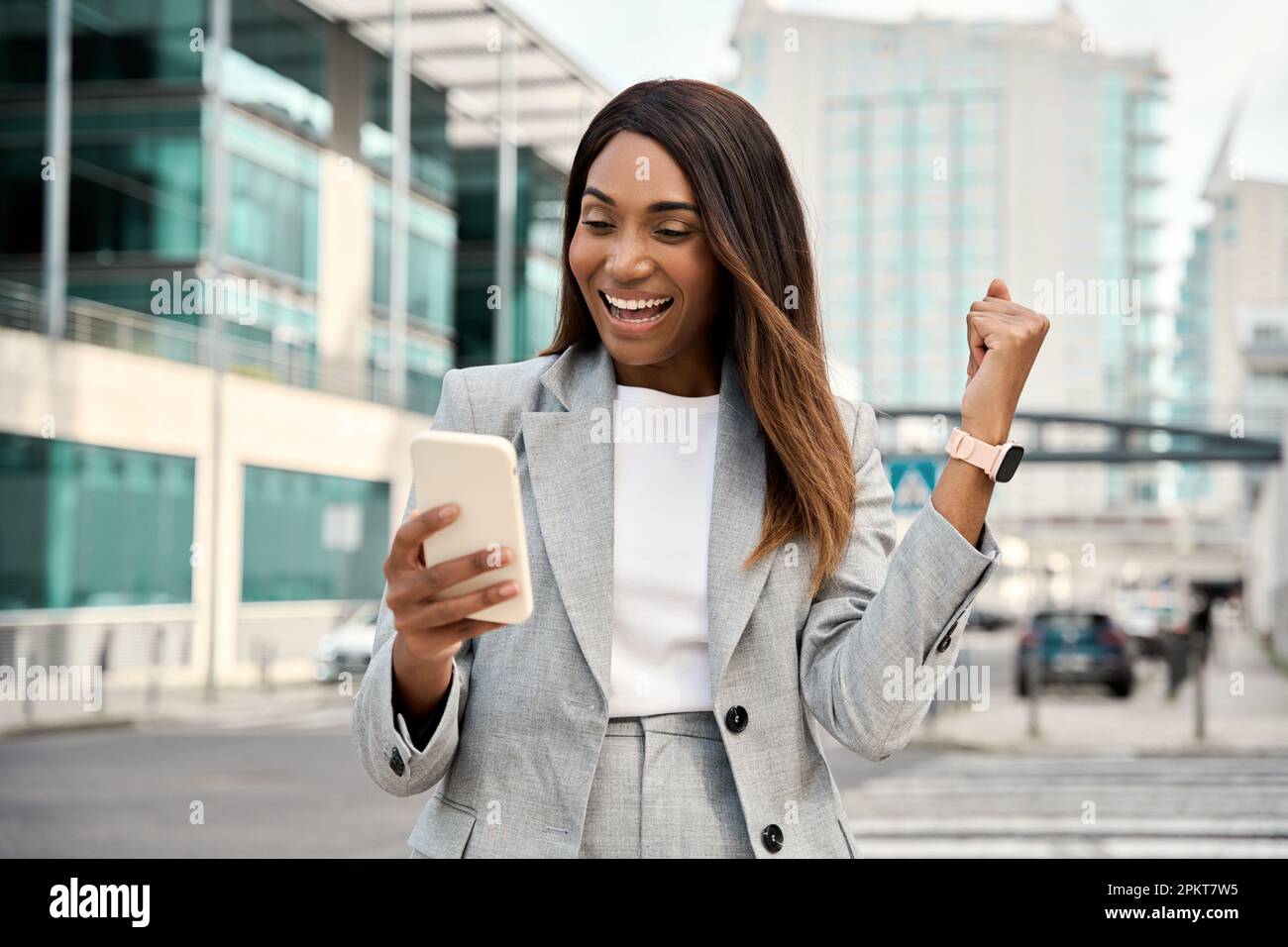 Woman won money hi-res stock photography and images - Alamy