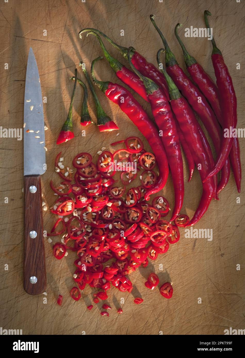 Red chopped chillies Stock Photo - Alamy