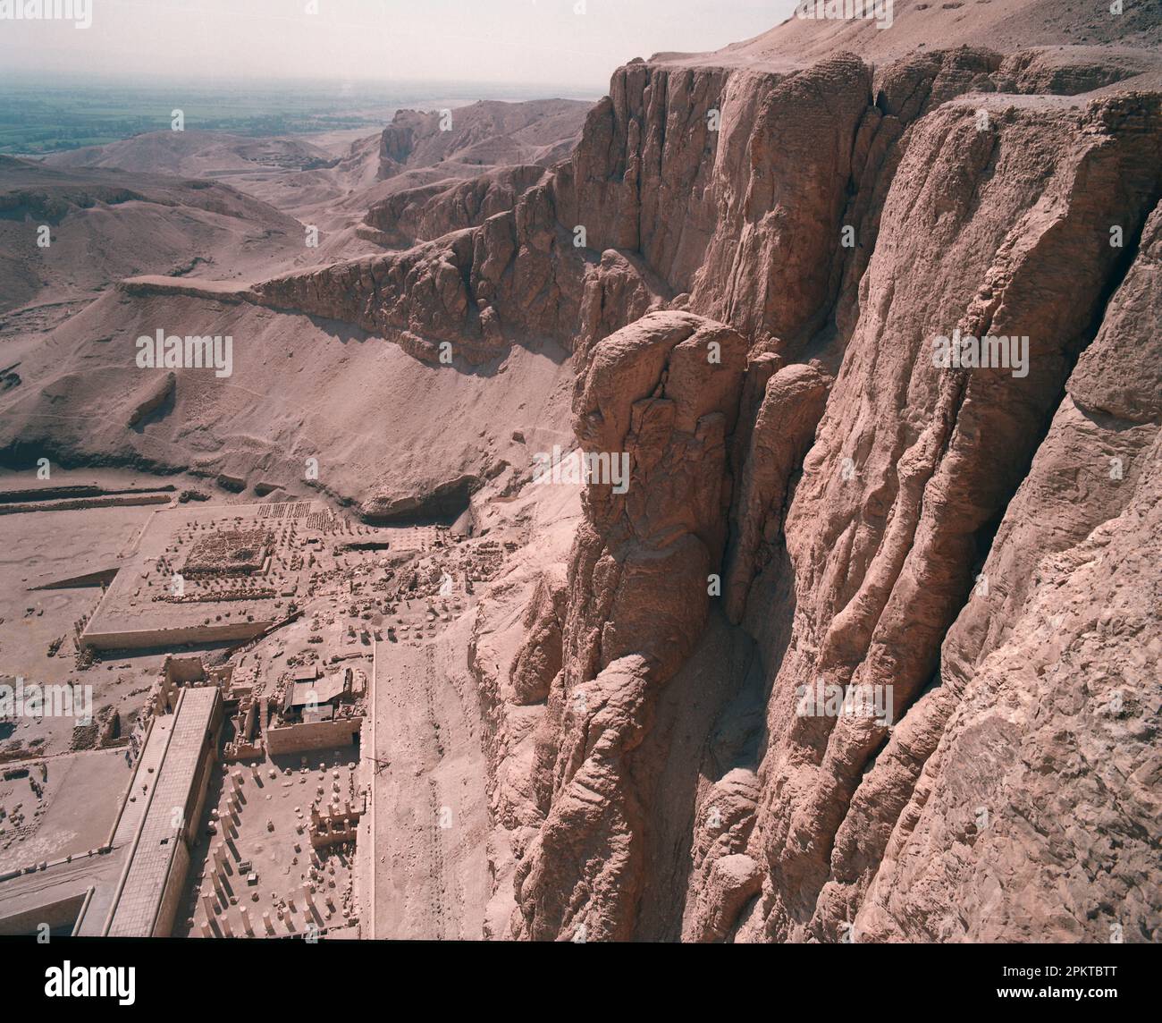Valley of the Kings, Arabic Wādī Al-Mulūk, also called Valley of the ...