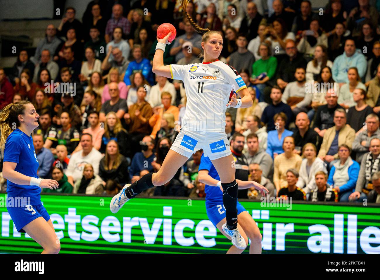 Hamm, Germany. 09th Apr, 2023. Handball, Women: World Cup qualifying ...