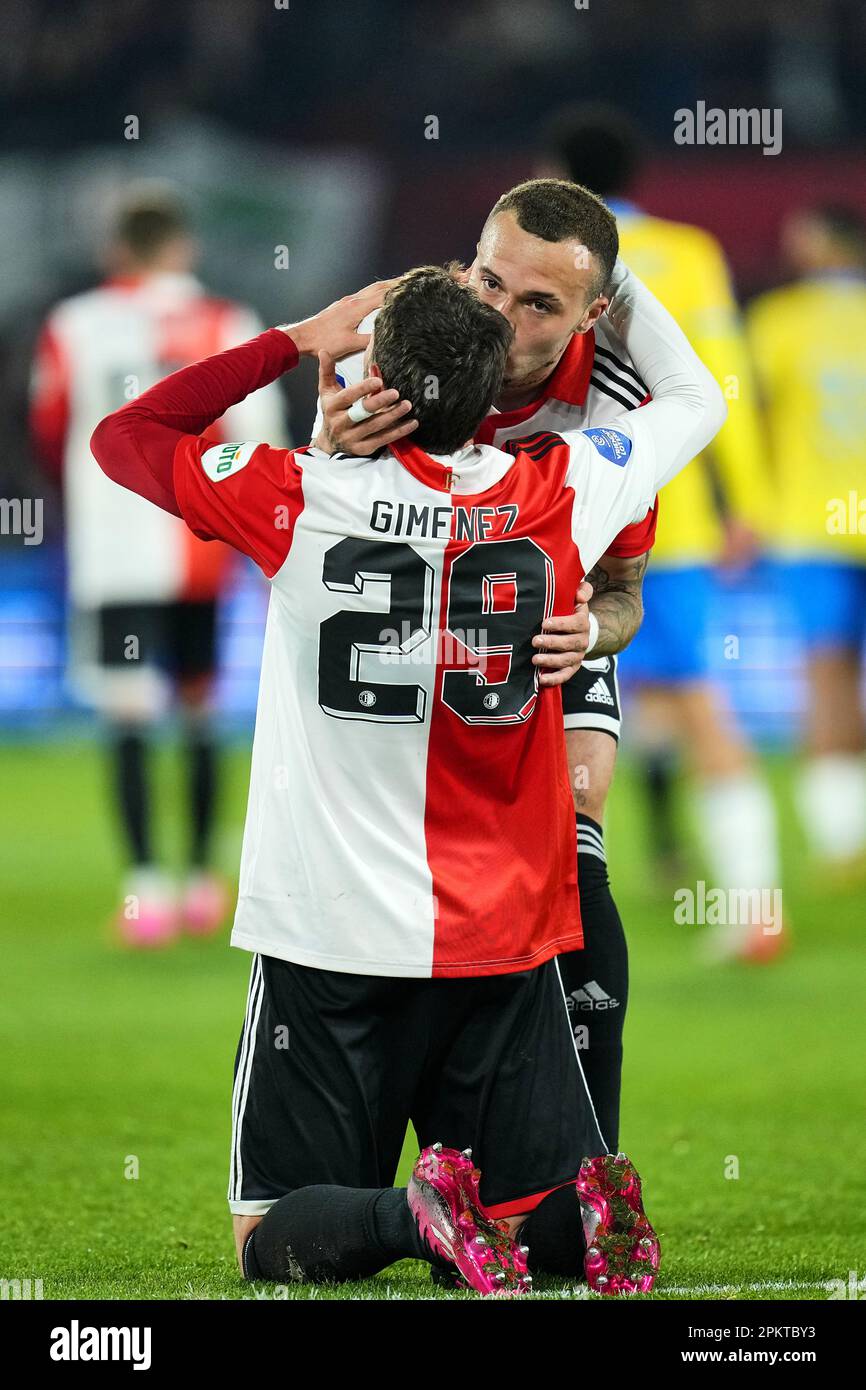 Rotterdam - Quilindschy Hartman of Feyenoord, Santiago Gimenez of ...