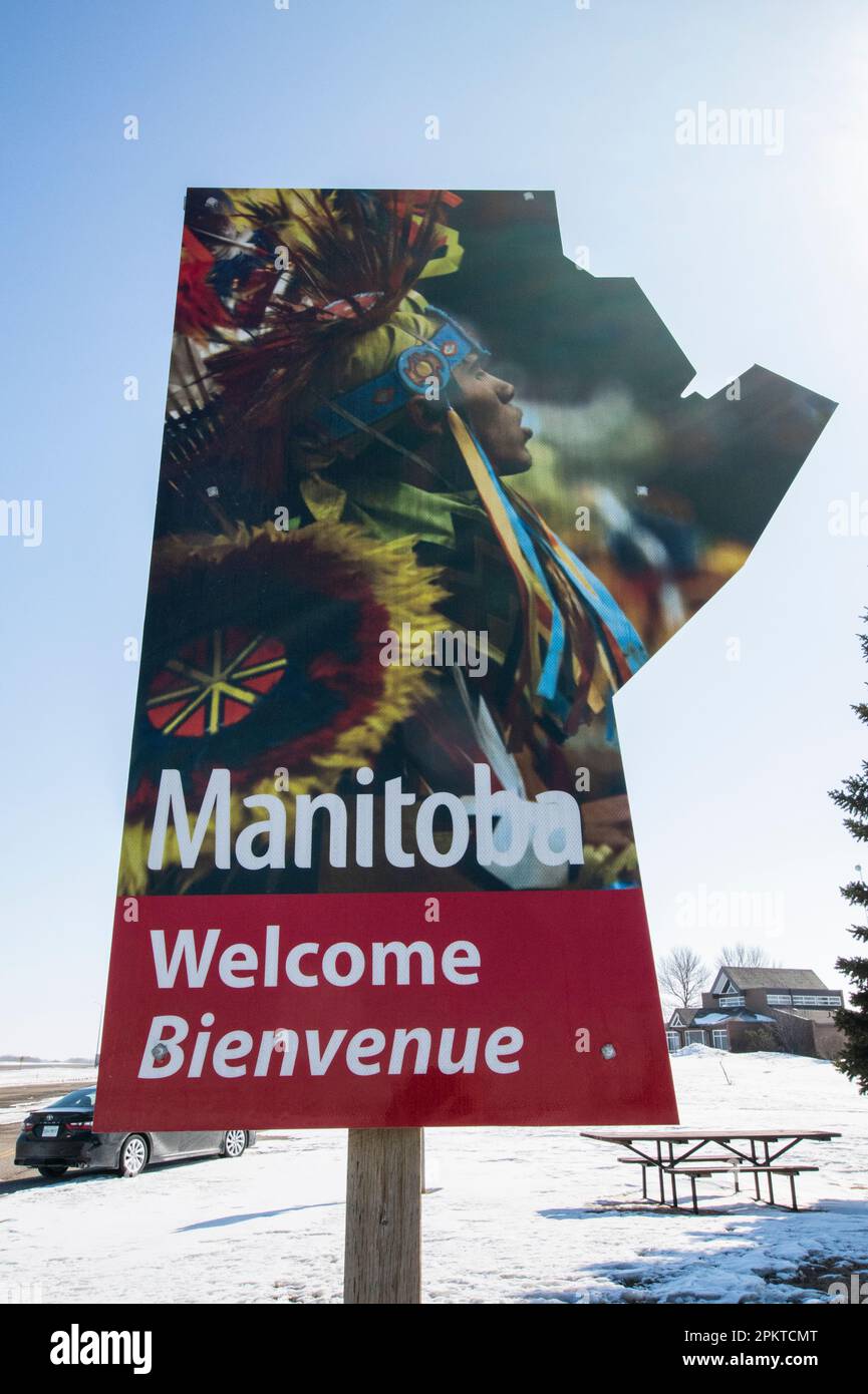 Welcome to the province of Manitoba sign on the Manitoba/Saskatchewan ...