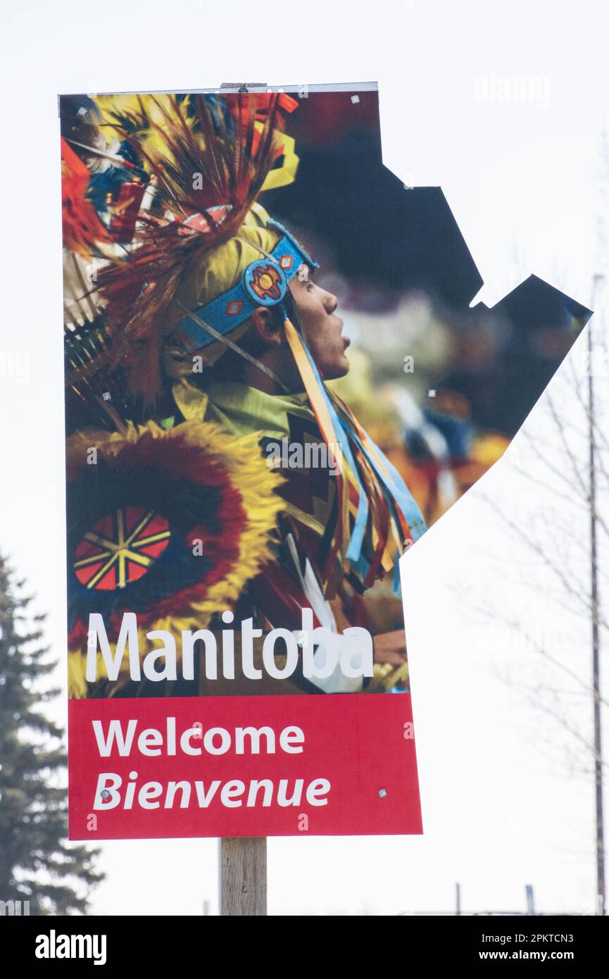 Welcome to the province of Manitoba sign on the Manitoba/Saskatchewan ...