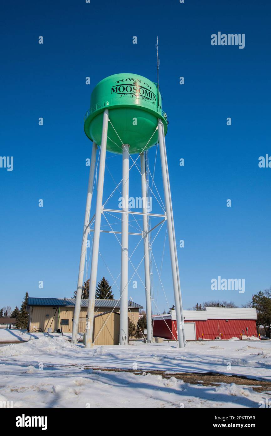 Steel tower green not effel hi-res stock photography and images - Alamy
