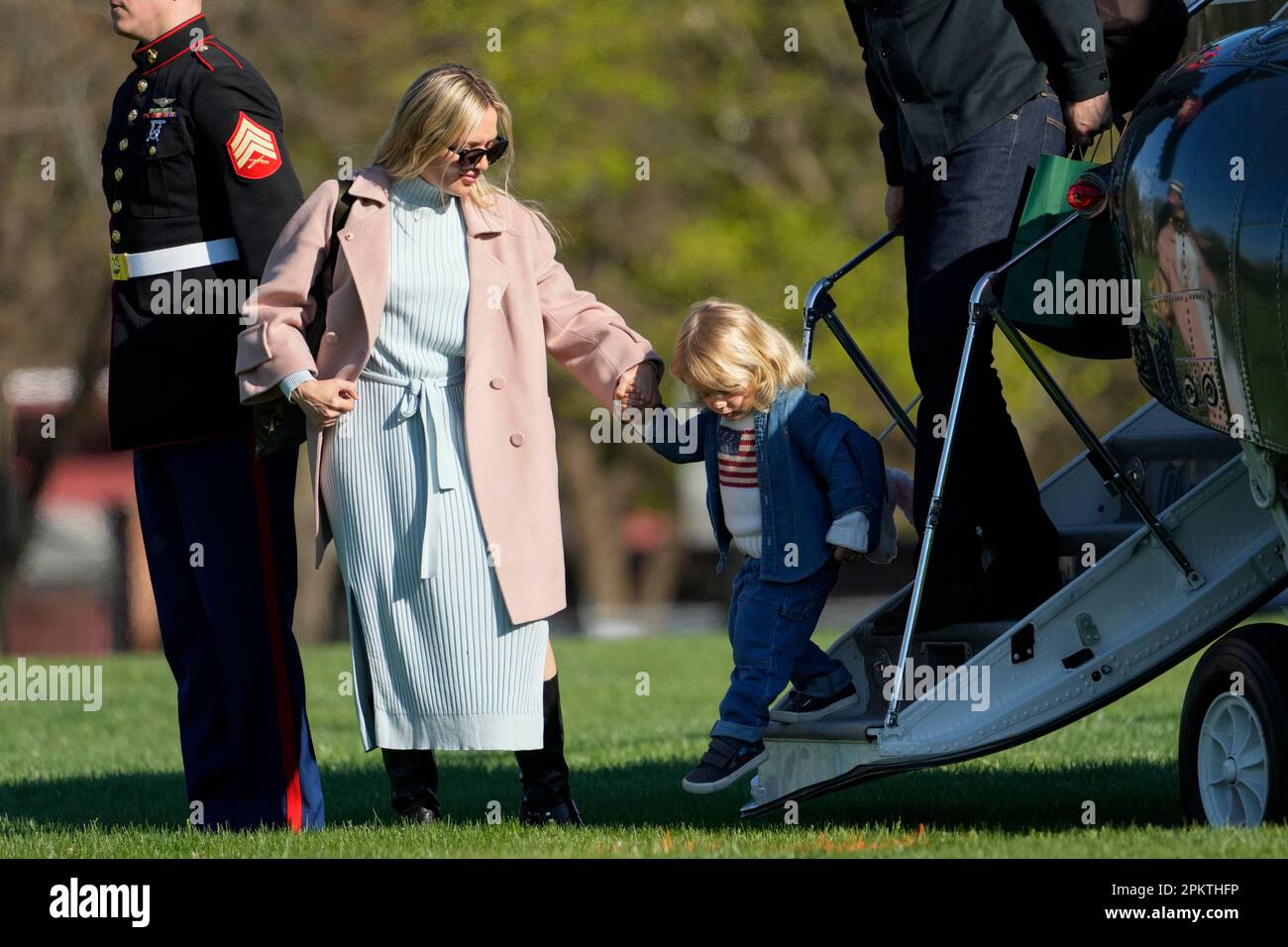 Melissa Cohen helps her son Beau Biden, President Joe Biden's grandson ...