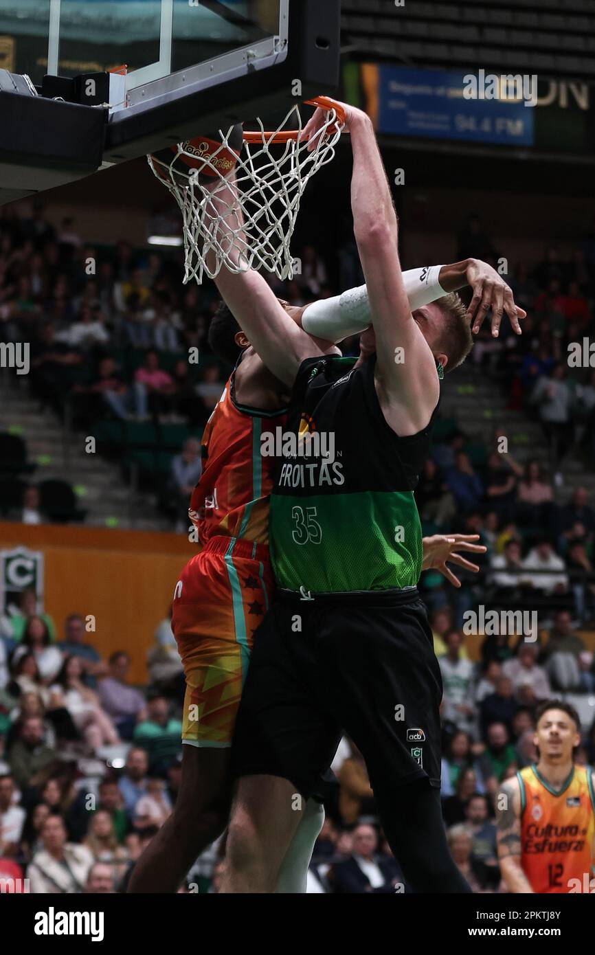 David simon basketball hi-res stock photography and images - Alamy